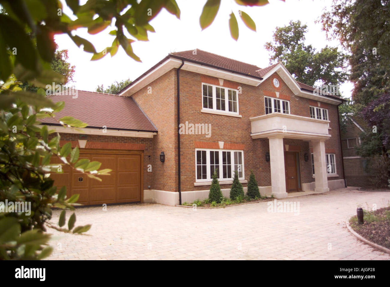 3513 New large house with drive Stock Photo - Alamy