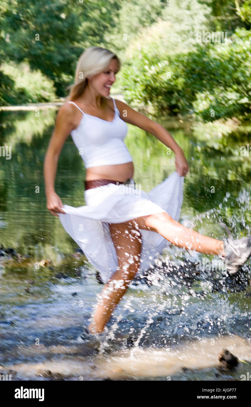 3520 Lucy pregnant Model released Stock Photo - Alamy