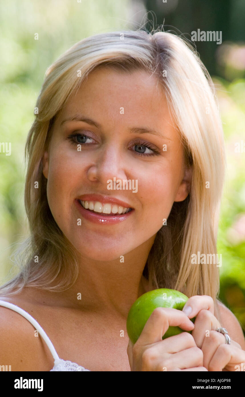 3520 Lucy pregnant Model released Stock Photo - Alamy