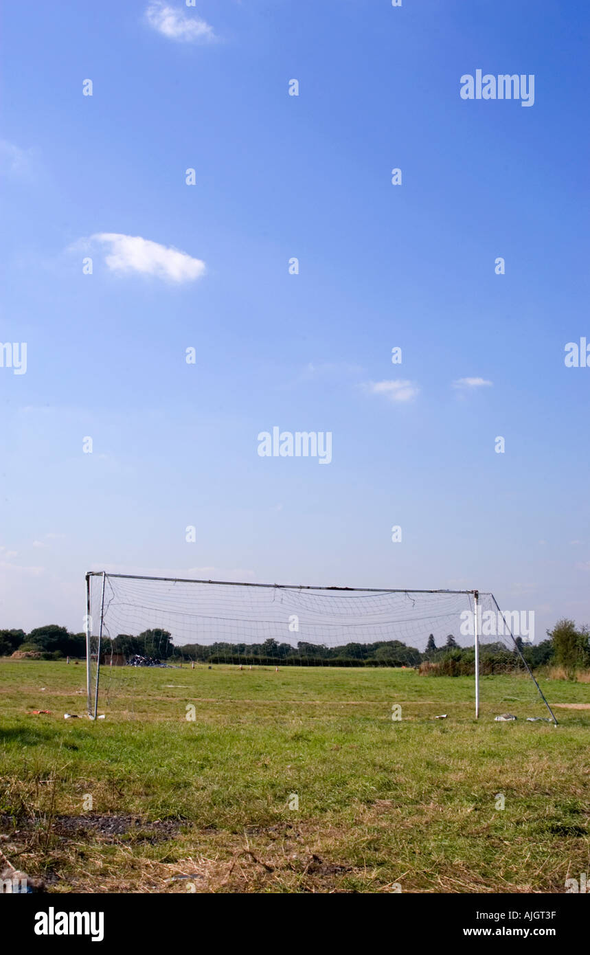 Goal mouth empty hi-res stock photography and images - Alamy
