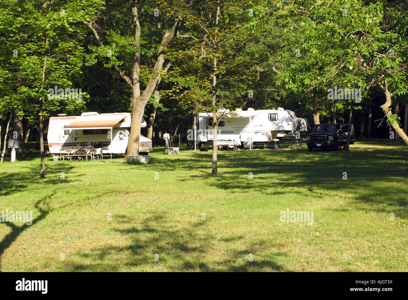 Motor homes setup in a State Campground in Pennsylvania Stock Photo - Alamy