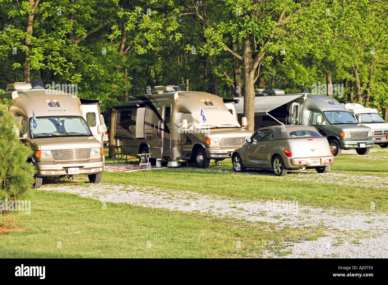 Motor home friendship gathering in Pennsylvania Stock Photo - Alamy