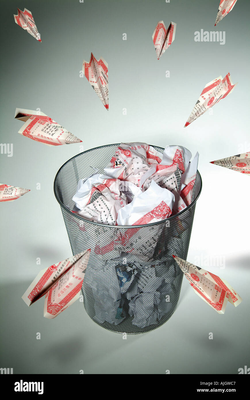 Flying dustbin hi-res stock photography and images - Alamy