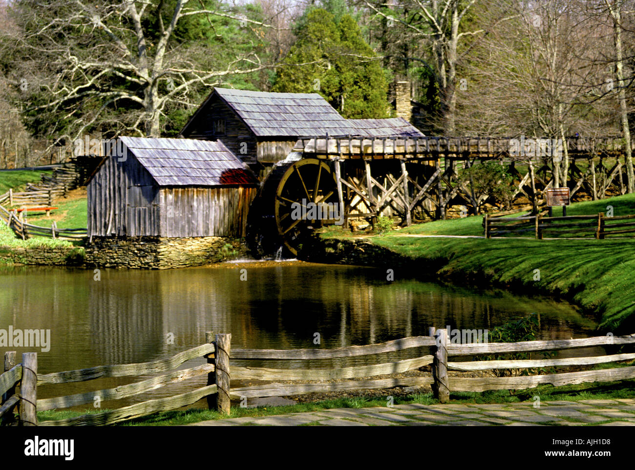 Mabry mill on blue ridge hi-res stock photography and images - Alamy