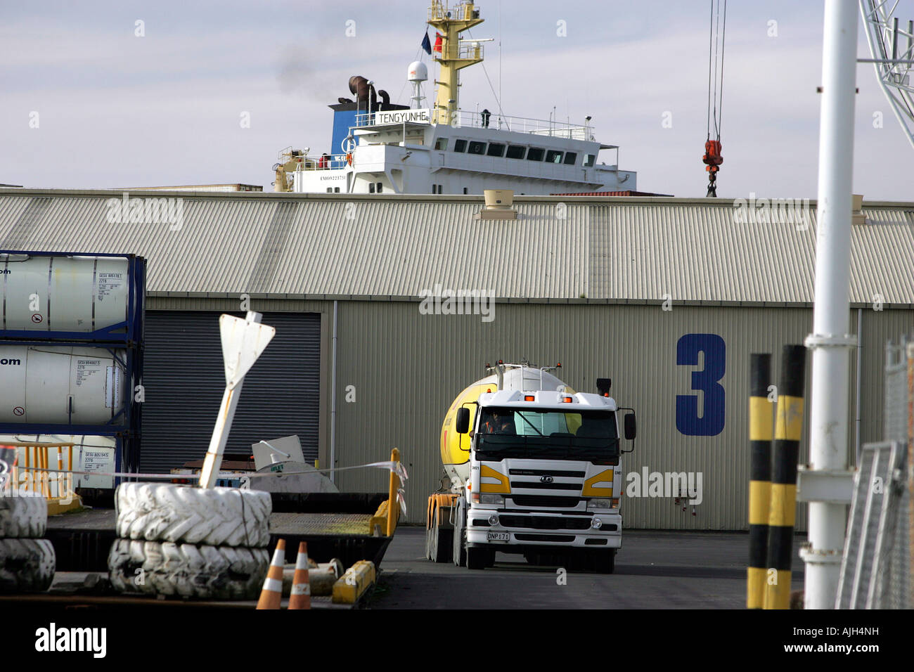 Fumigation ship hi-res stock photography and images - Alamy