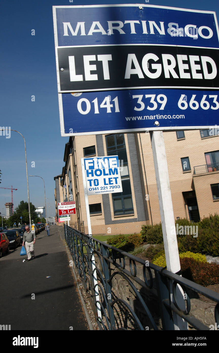 Let agreed hi-res stock photography and images - Alamy