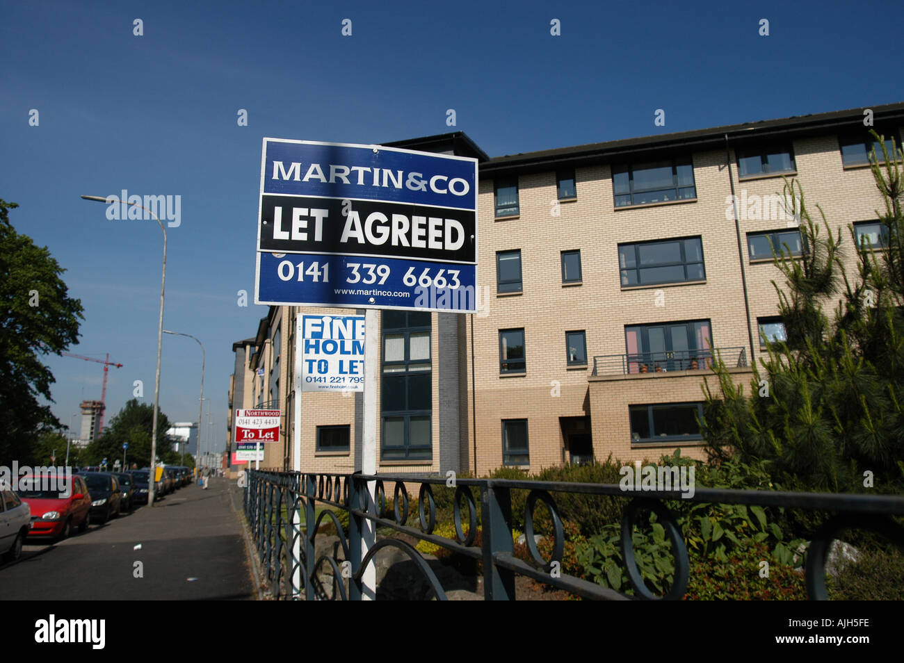 To Let Sign Stock Photo - Alamy