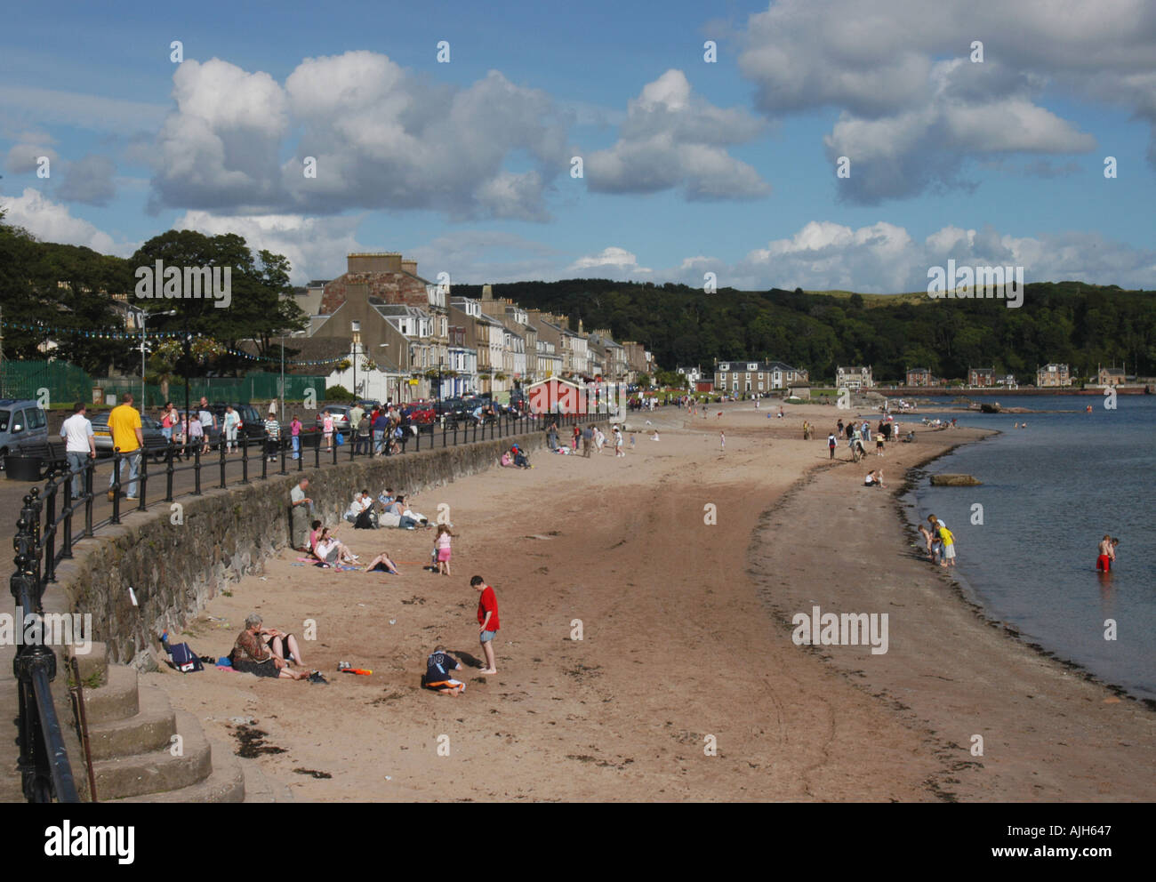 Millport Beach Isle of Cumbrae Stock Photo - Alamy