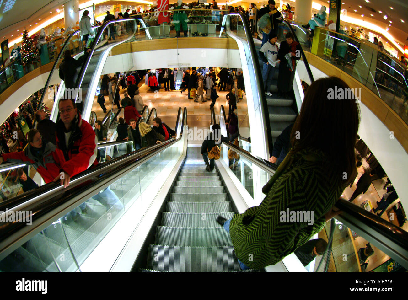 Escalator shop shopping mall galleria hi-res stock photography and ...
