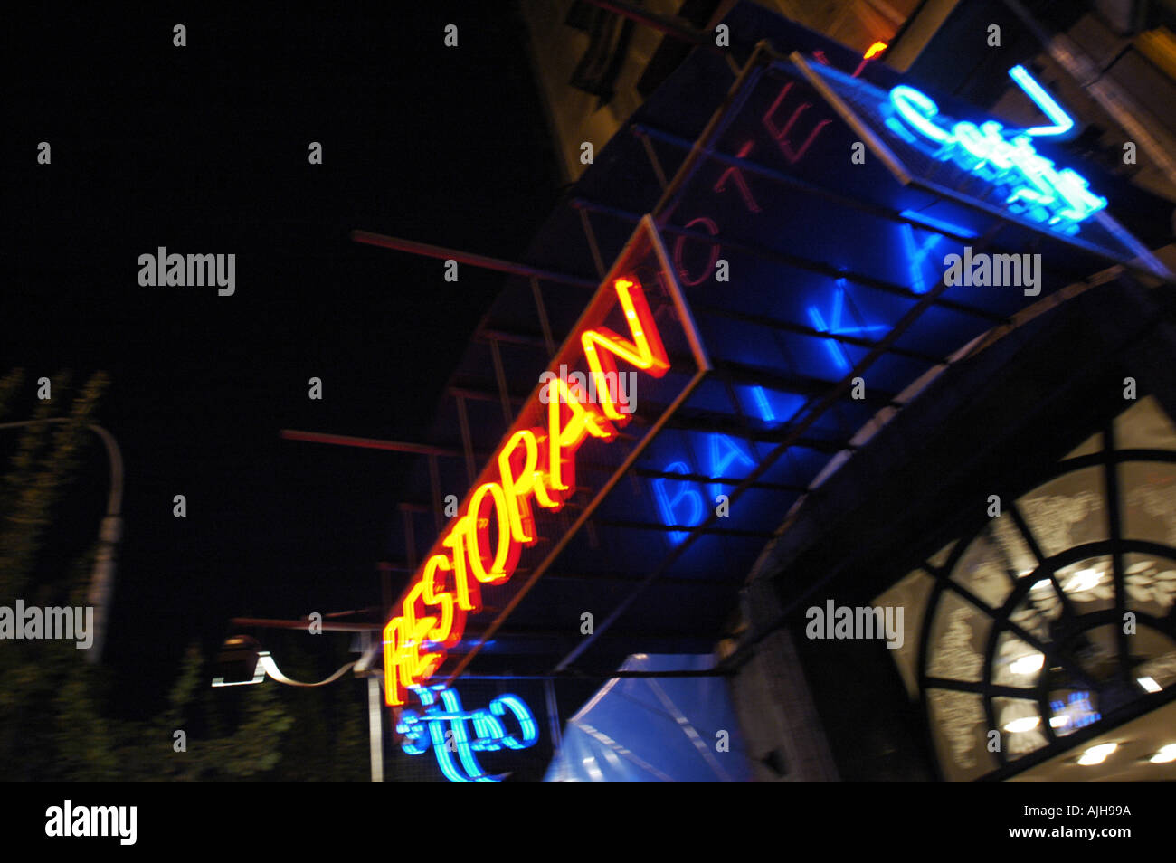 Beograd, sign Restoran, restaurant Stock Photo - Alamy