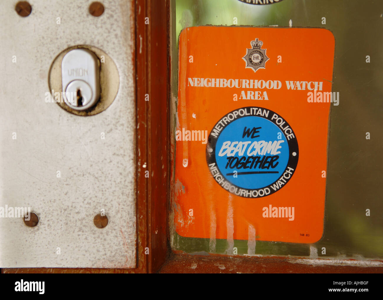 Neighbourhood watch scheme sign hi-res stock photography and images - Alamy