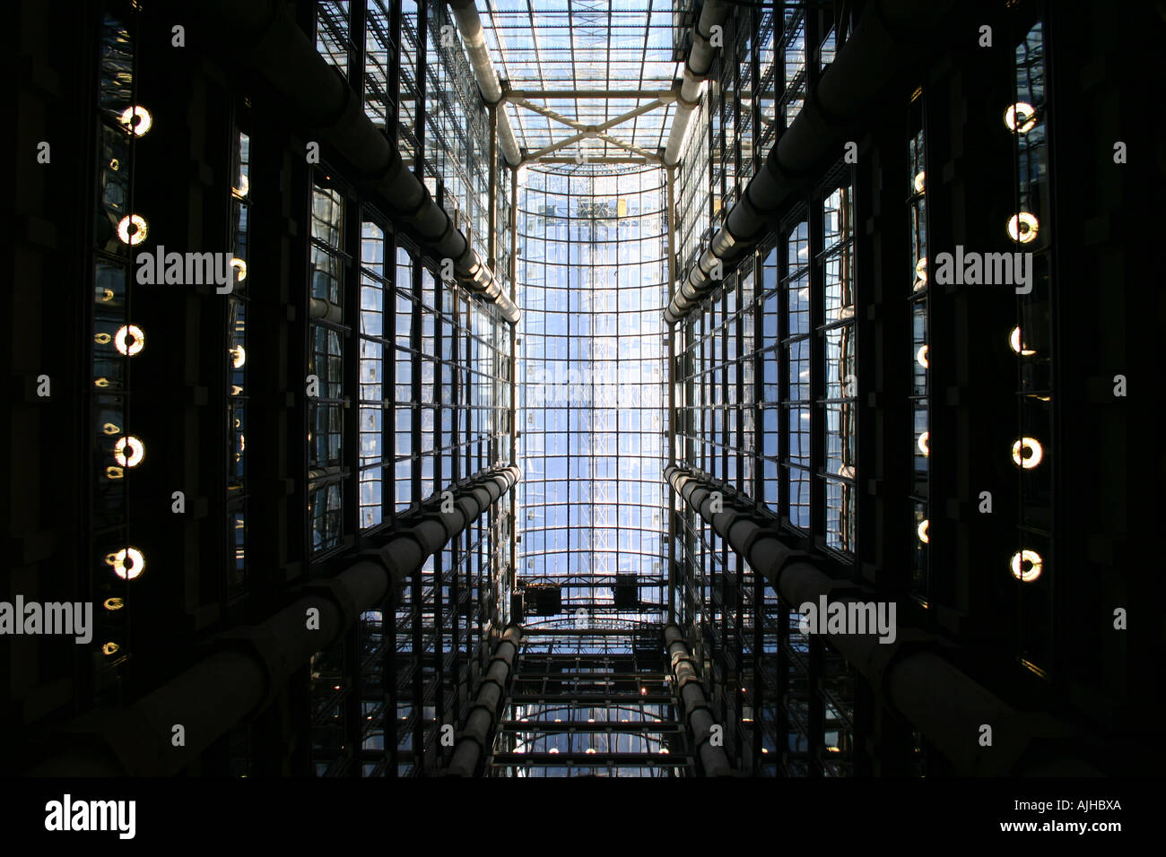 Lloyds of london atrium hi-res stock photography and images - Alamy