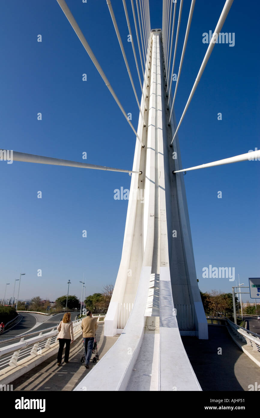 Puente de alamillo hi-res stock photography and images - Alamy