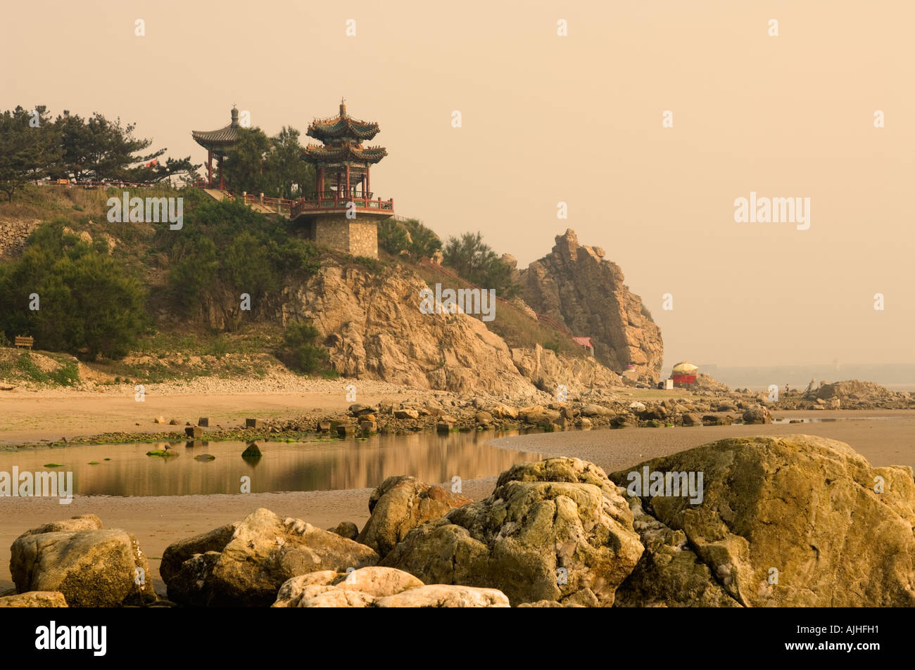 Chihli hi-res stock photography and images - Alamy