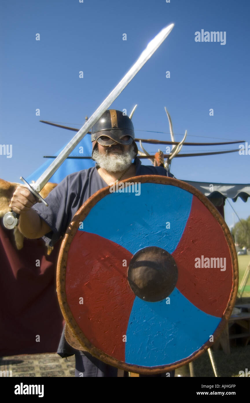 Viking raid hi-res stock photography and images - Alamy