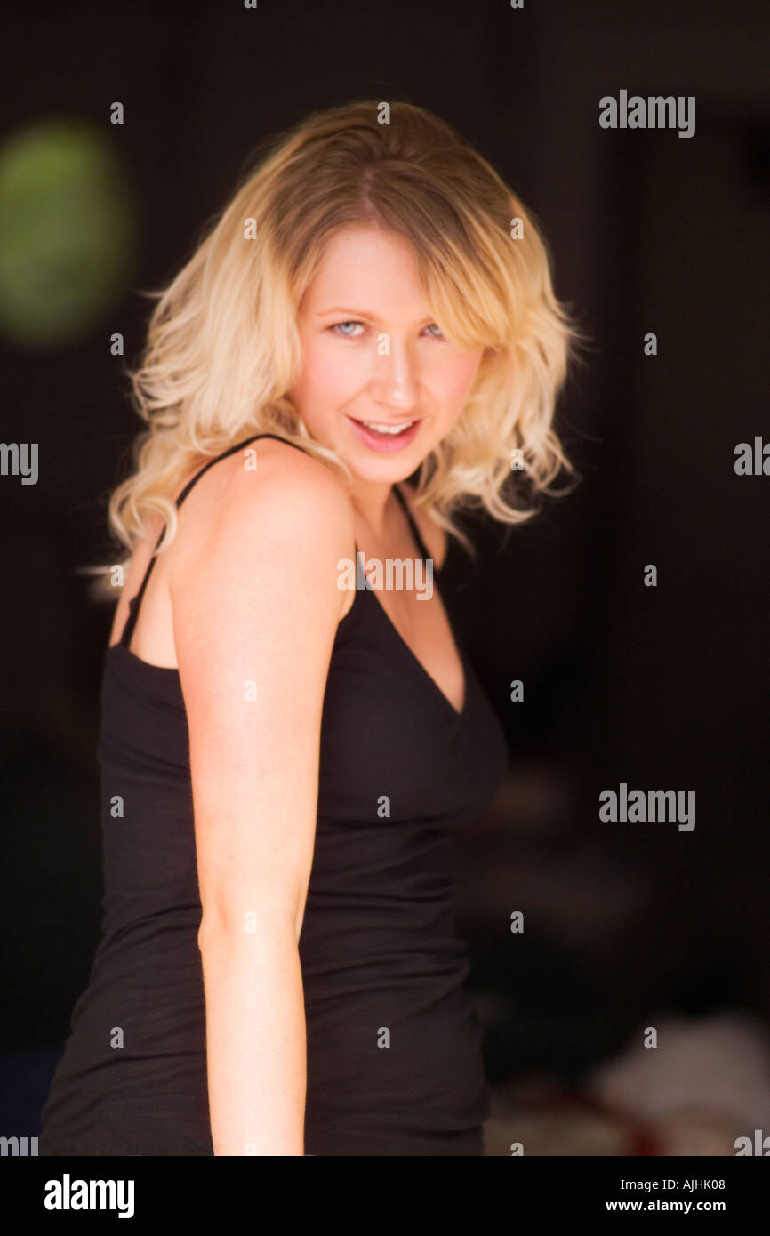 3538 Lucy Lyndsay Model Released Stock Photo - Alamy