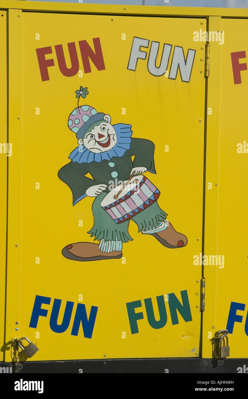 Fun fair poster hi-res stock photography and images - Alamy