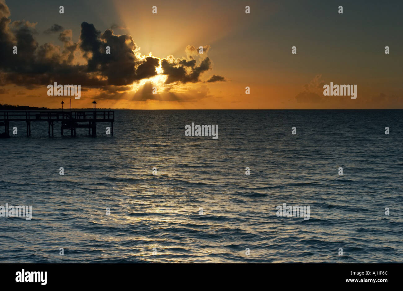 Sunrise over the ocean looking east from the Florida Keys Stock Photo ...