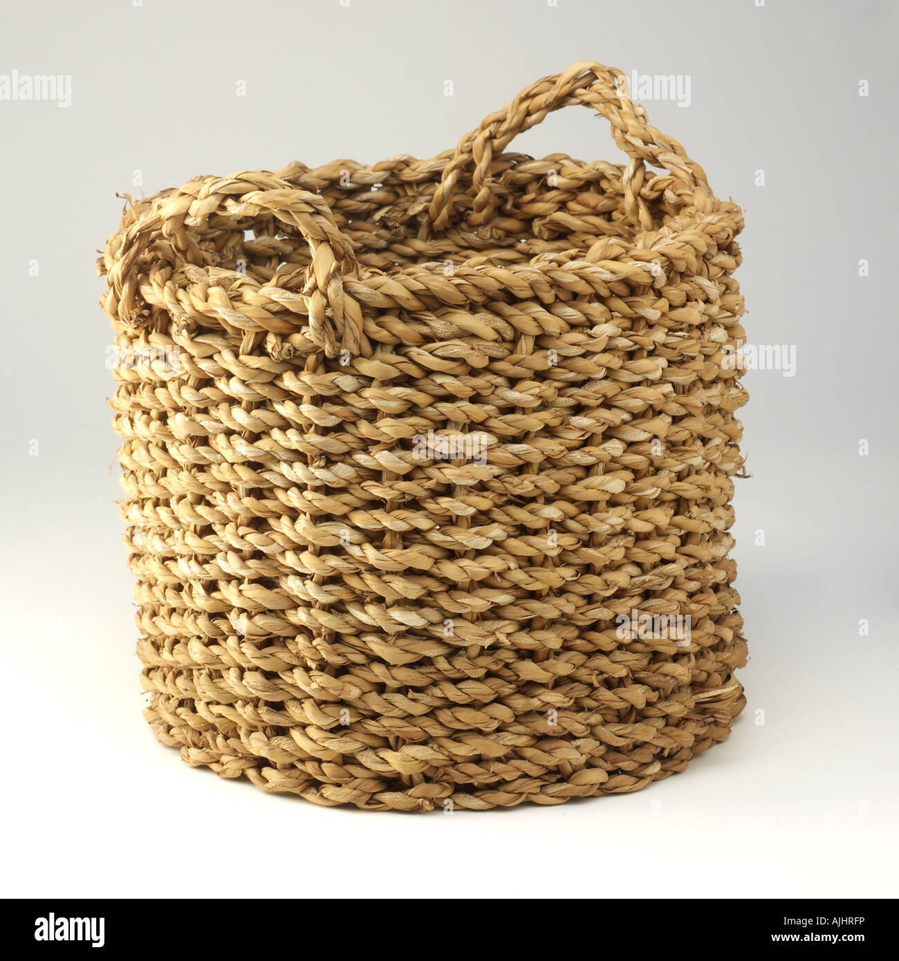 String baskets hi-res stock photography and images - Alamy