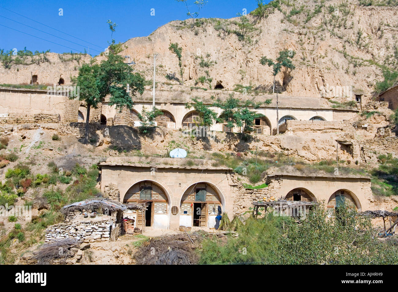 Loess cave china hi-res stock photography and images - Alamy