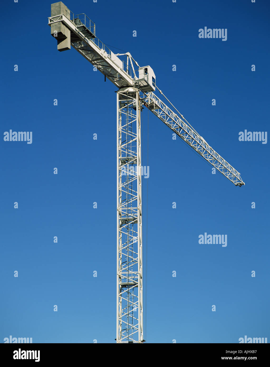 Land site crane construction machine hi-res stock photography and ...
