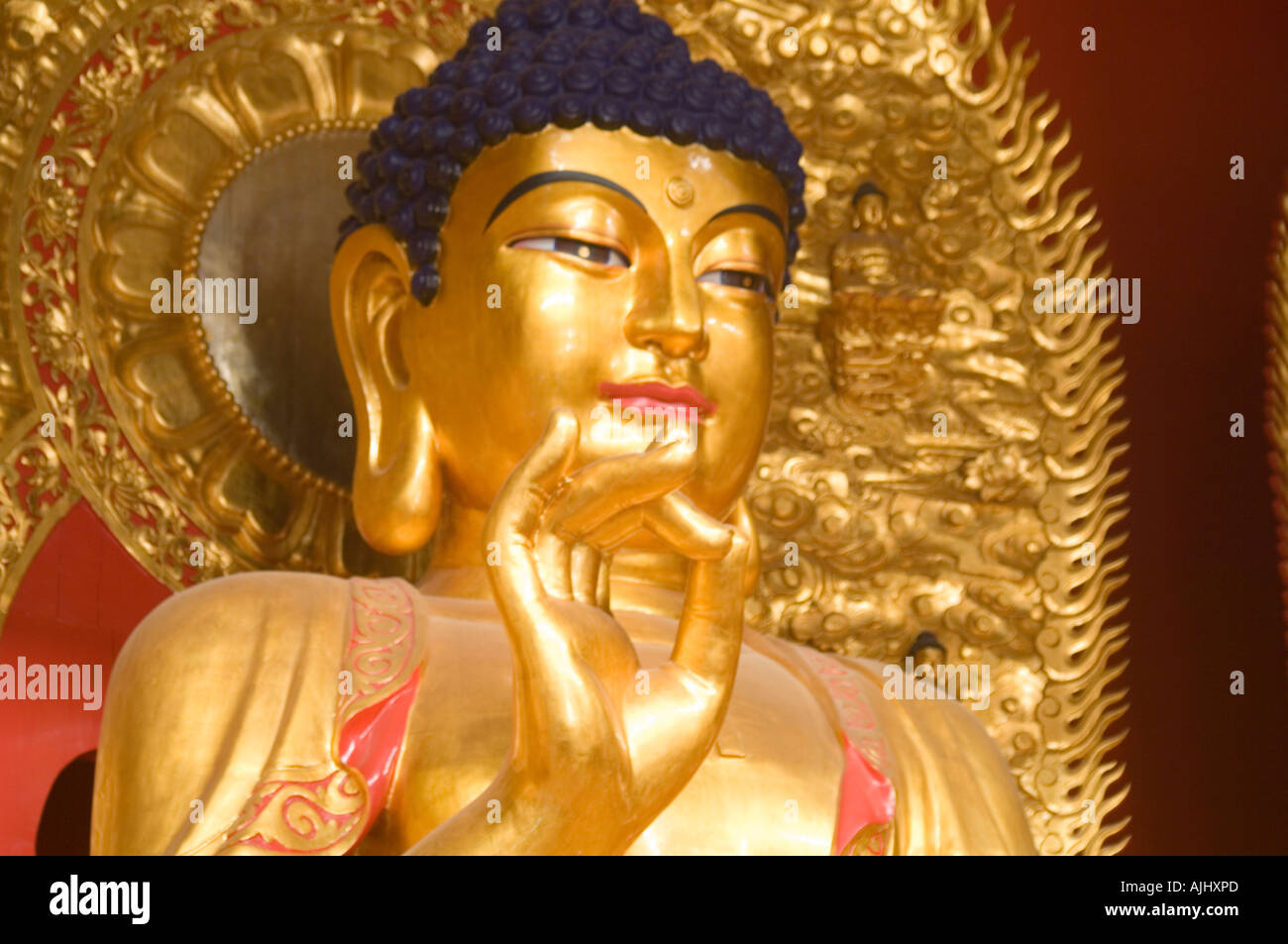 World S Largest Buddha High Resolution Stock Photography and Images - Alamy