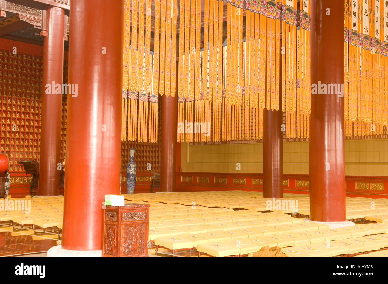 World s largest buddha hi-res stock photography and images - Alamy