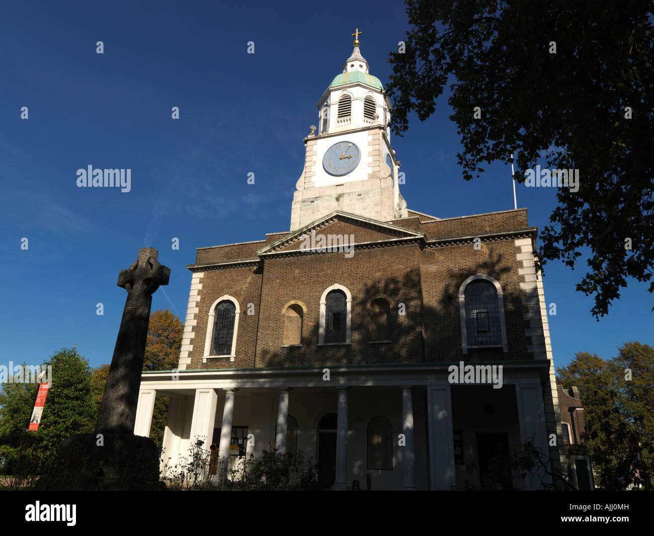 Church of the holy trinity london hi-res stock photography and images ...