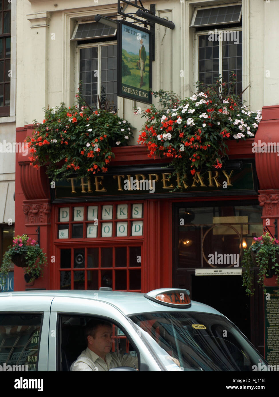 The Tipperary tavern on the Strand London England UK Stock Photo - Alamy