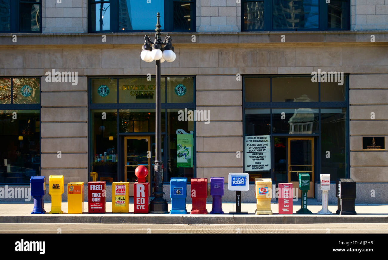 Chicago, Newspaper Vending Machines Stock Photo - Alamy