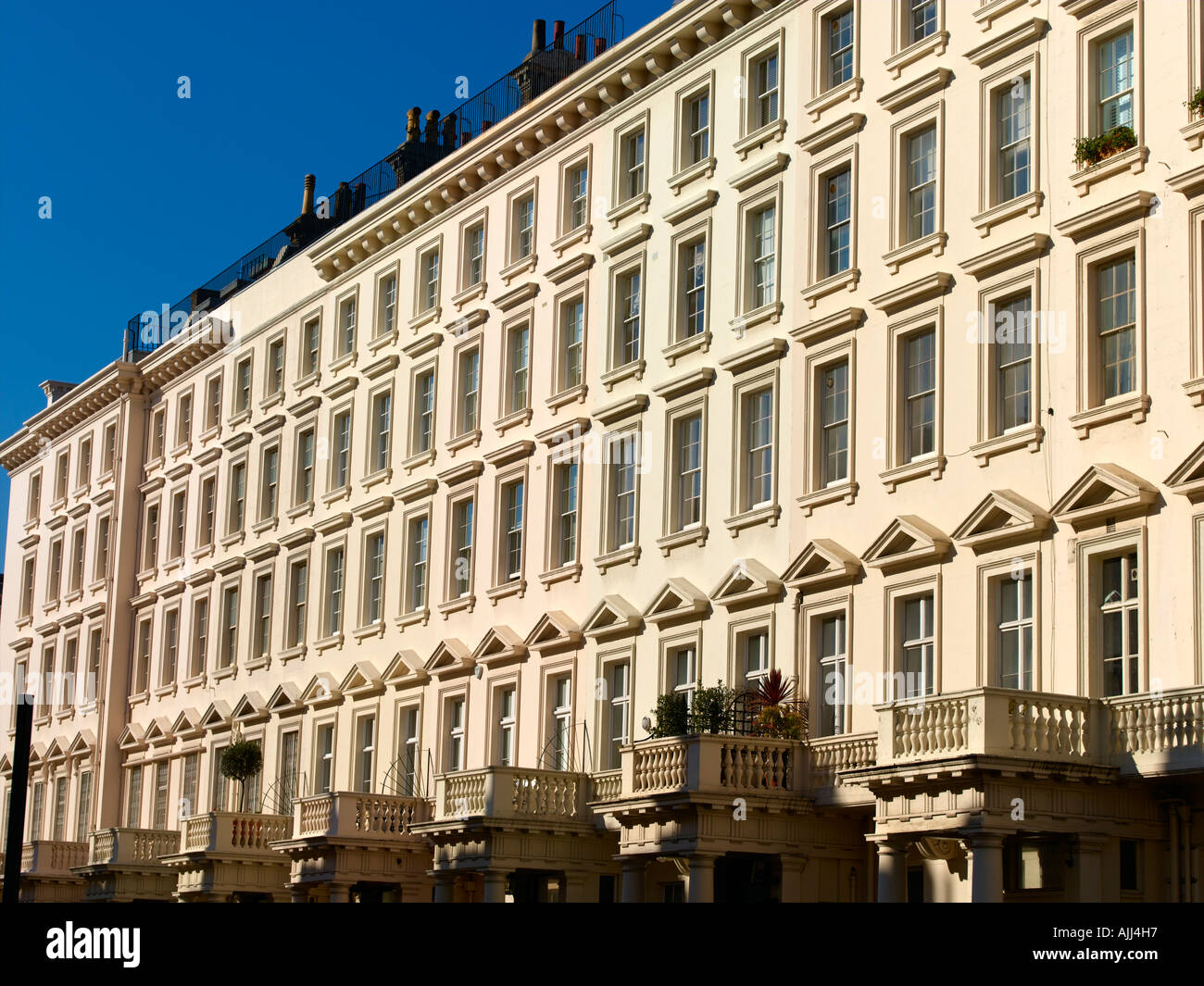 Westminster, Belgravia, Eaton Square Stock Photo - Alamy