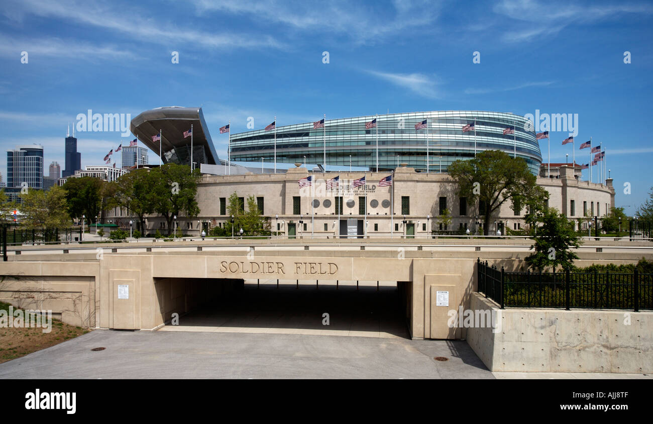 Chicago bears soldier field hi-res stock photography and images - Alamy