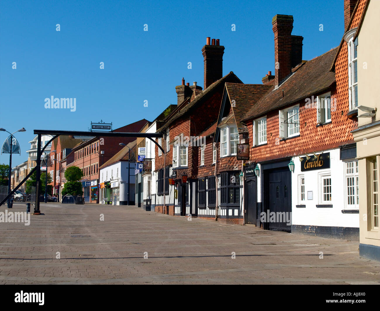 Crawley, George Hotel Stock Photo - Alamy