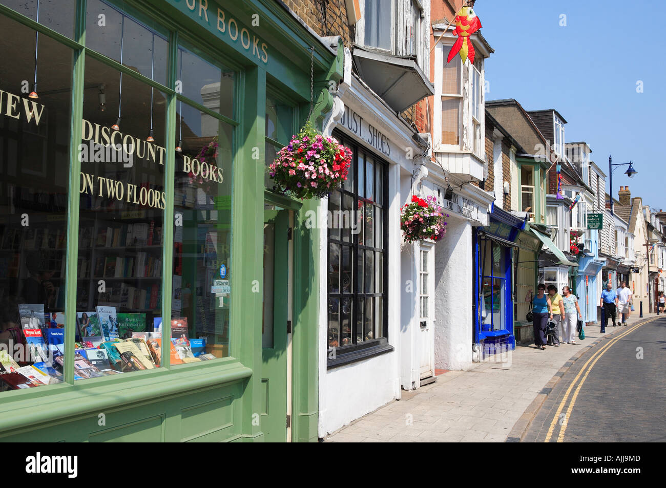 The street whitstable hi-res stock photography and images - Alamy