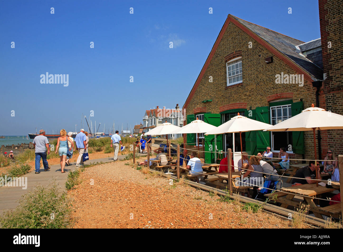 Whitstable, Restaurant By Beach Stock Photo - Alamy
