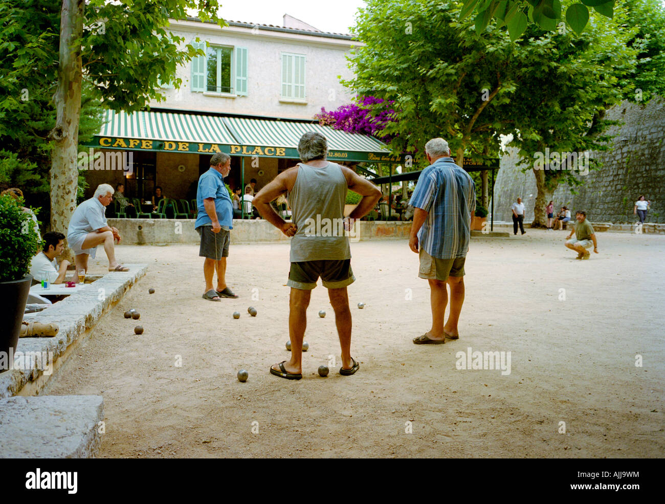 Boules hi-res stock photography and images - Alamy