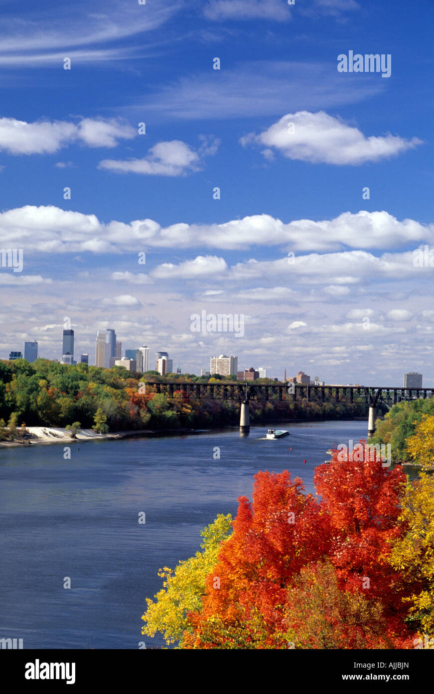 Mississippi river fall minnesota hi-res stock photography and images ...