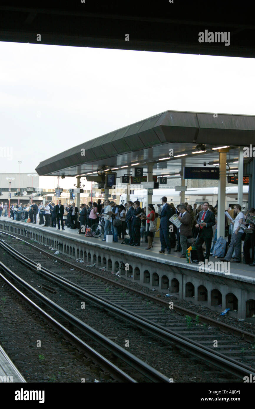 London Bridge rush hour Stock Photo - Alamy