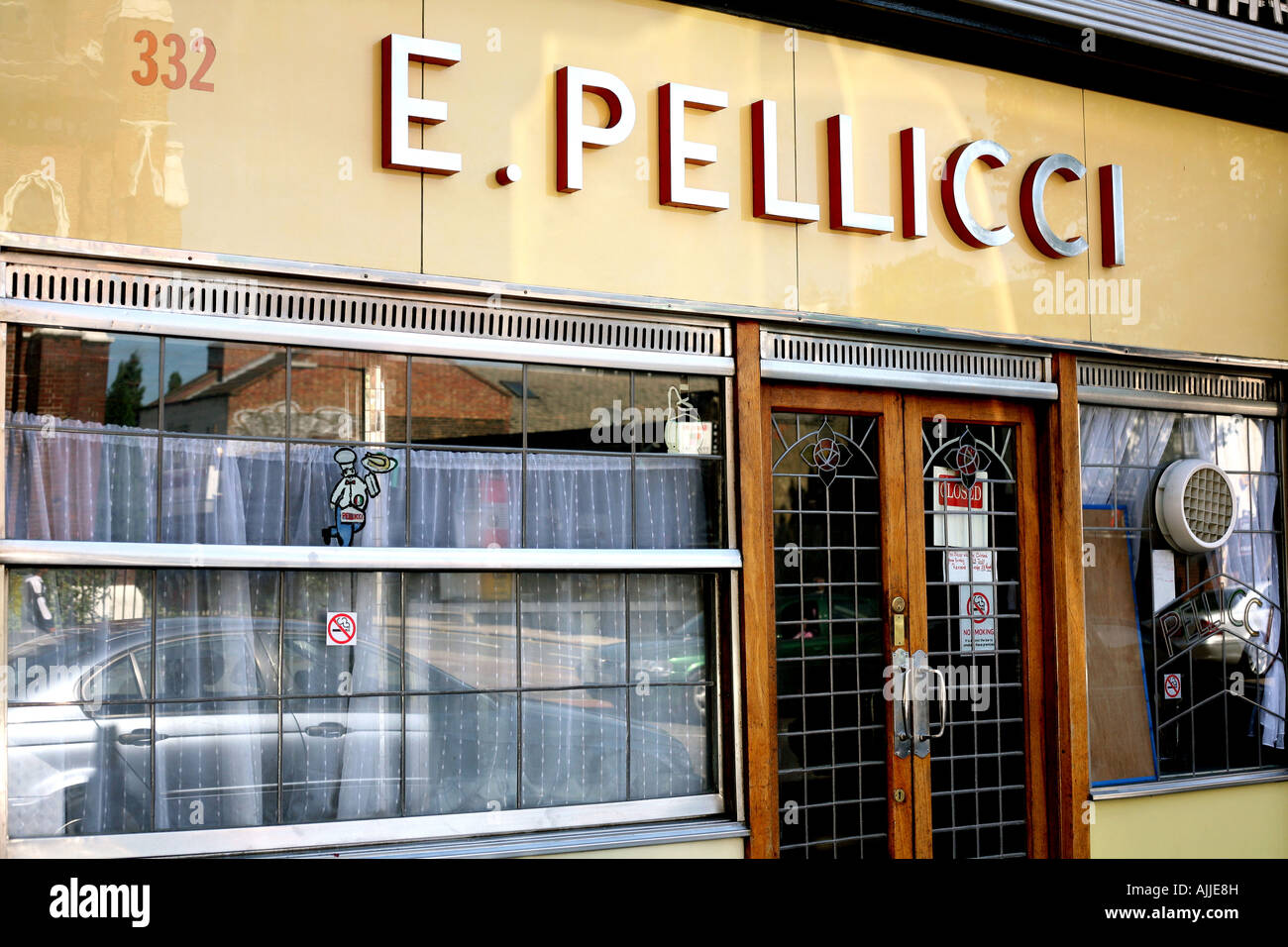 Old fashioned Italian style cafe in Brick Lane area of East London ...