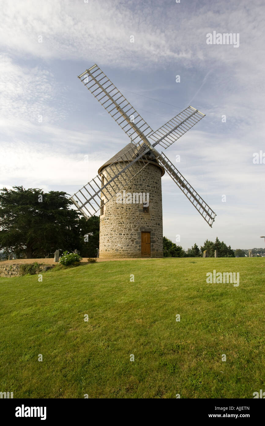 French windmill hi-res stock photography and images - Alamy