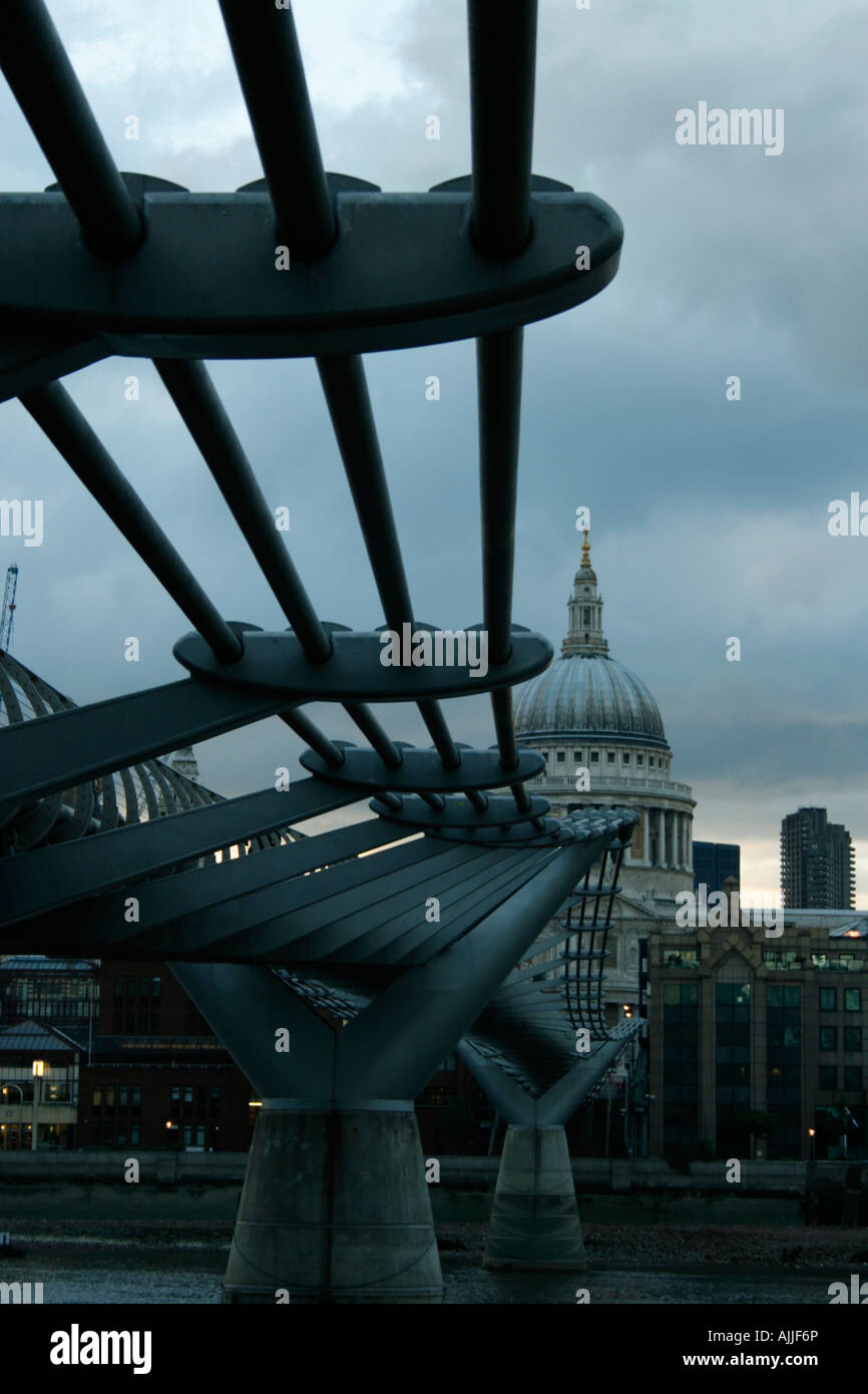 Dampers construction hi-res stock photography and images - Alamy