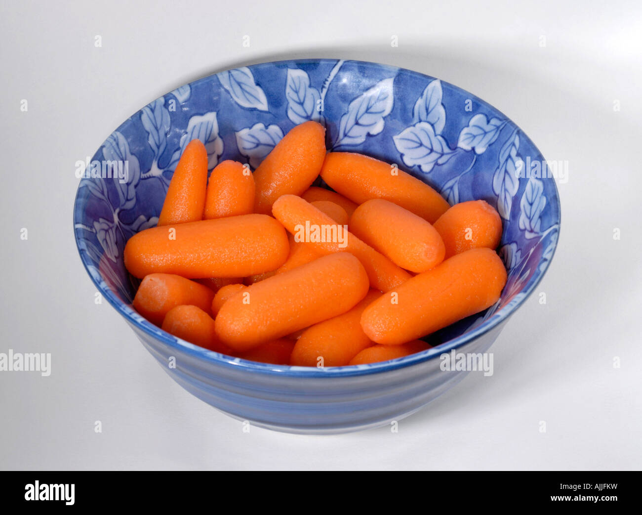 Carrots blue hi-res stock photography and images - Alamy
