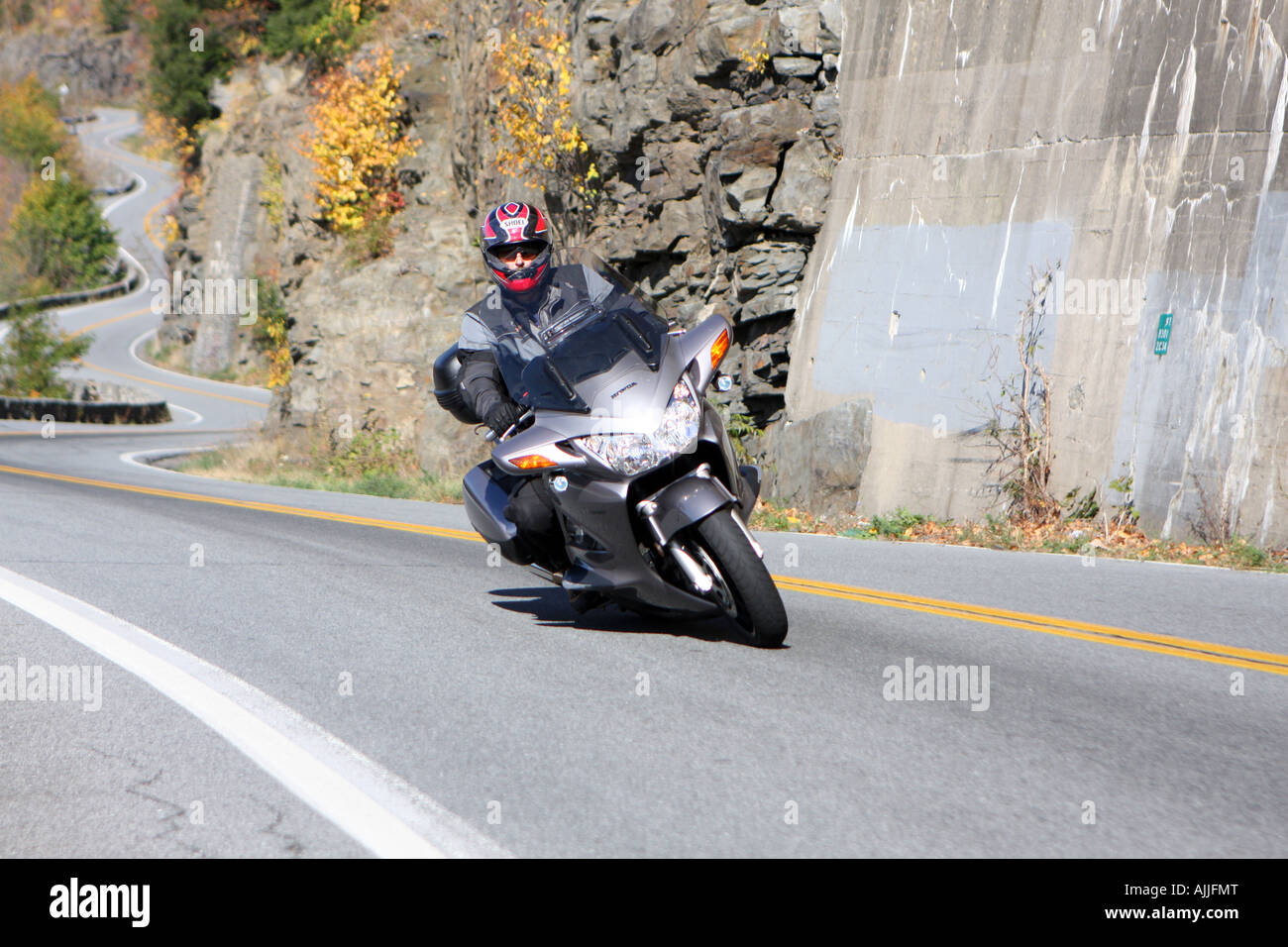 Silver sport hi-res stock photography and images - Alamy