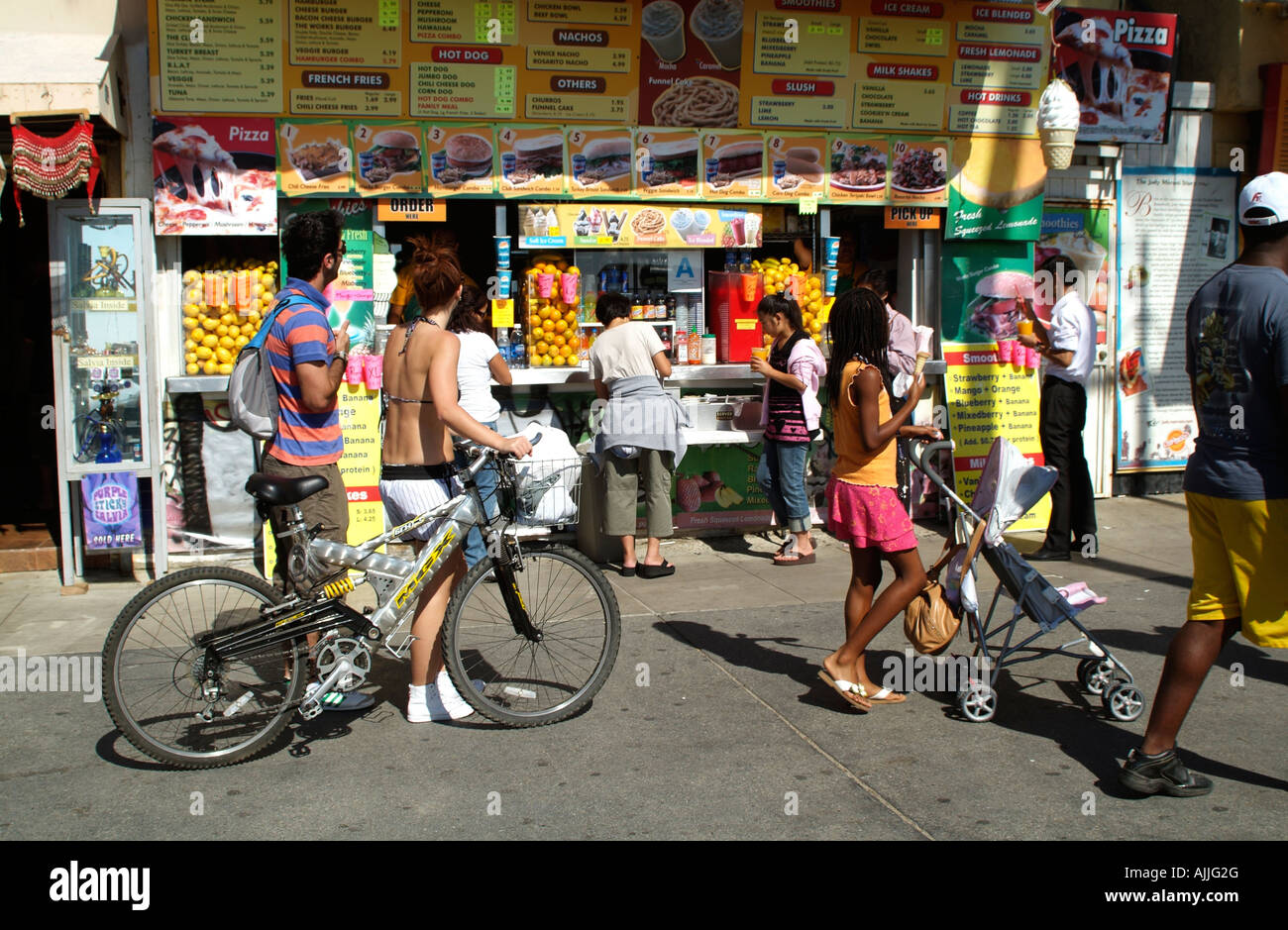 Fast food venice beach california hi-res stock photography and images ...