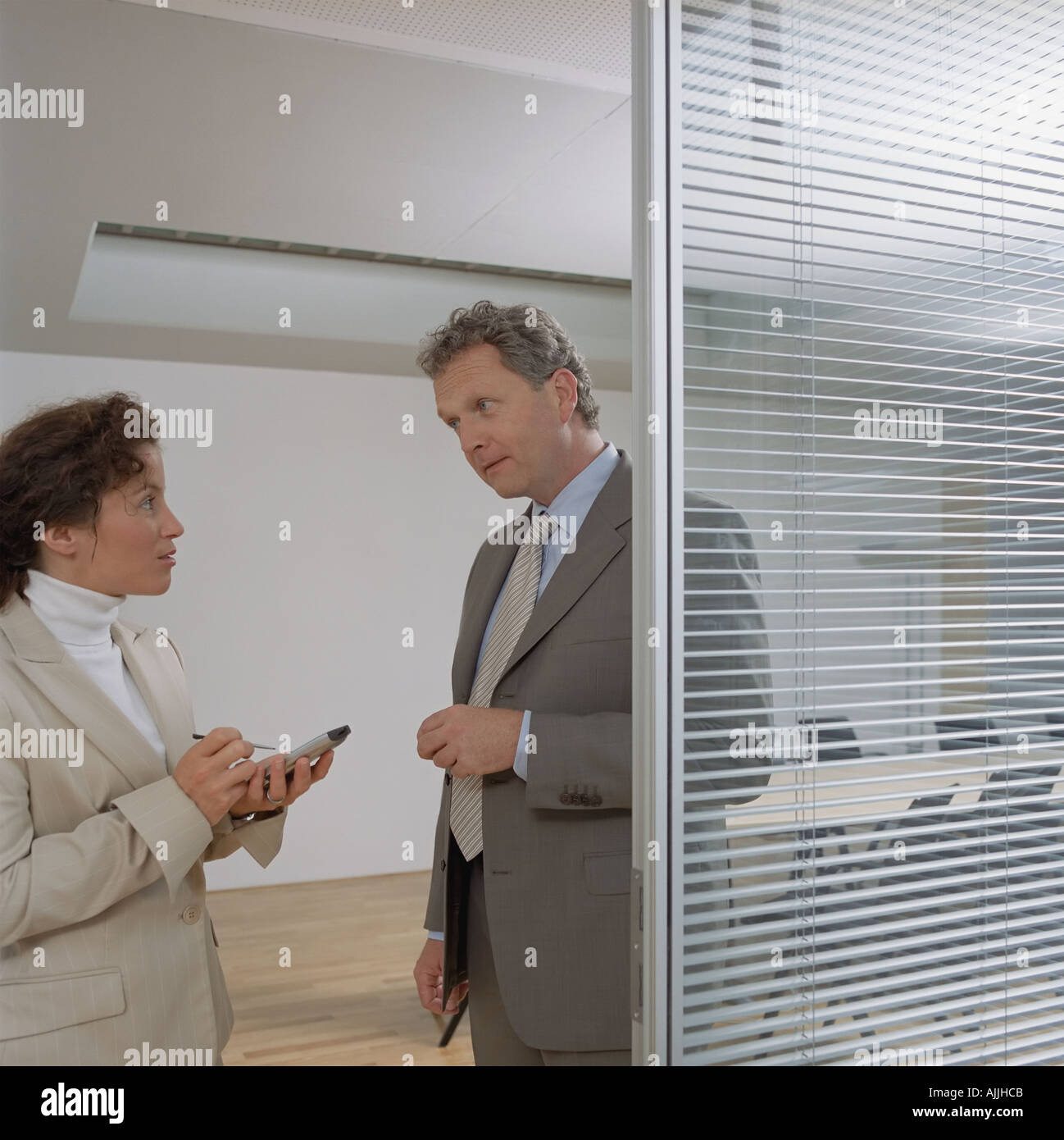 Office people saying hi hi-res stock photography and images - Alamy