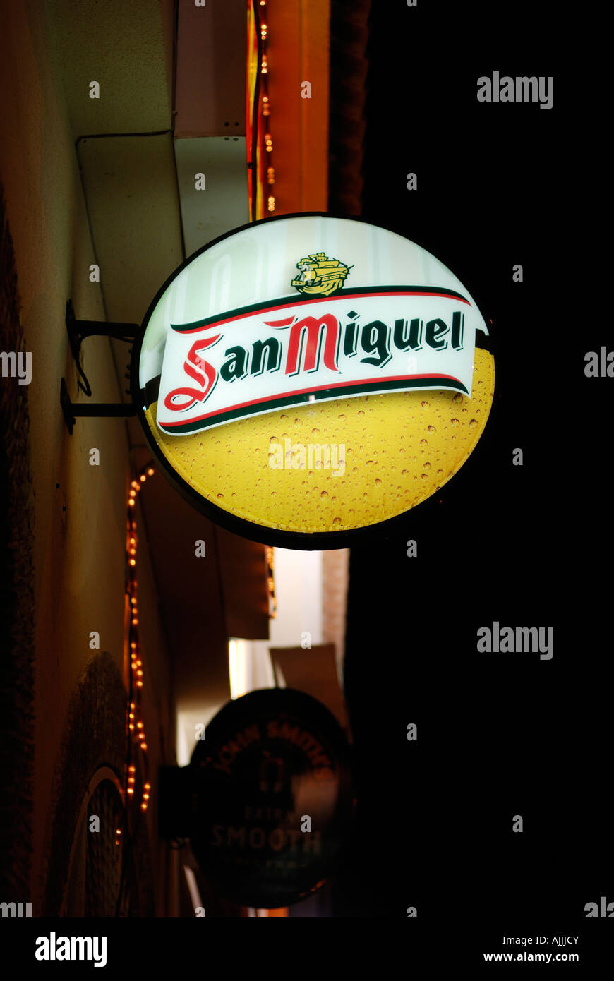 SIGN FOR SAN MIGUEL BEER ON EXTERIOR OF BAR TORREVIEJA Stock Photo - Alamy