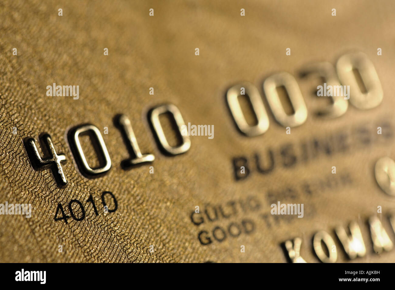 Gold credit card Stock Photo - Alamy