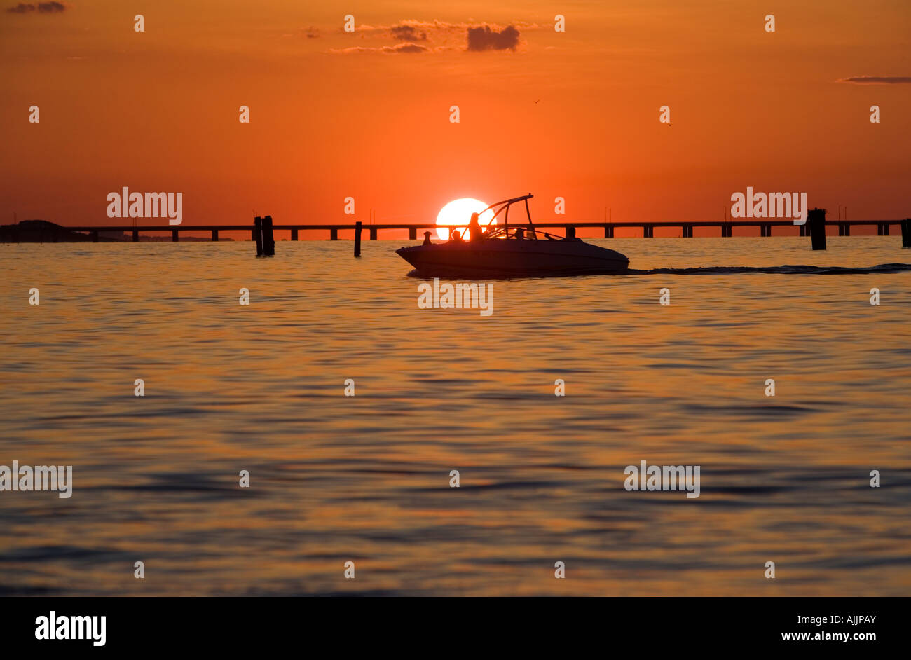 Virginia beach chesapeake bay bridge tunnel High Resolution Stock ...