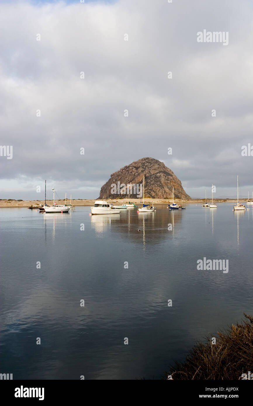 Chumash boat hi-res stock photography and images - Alamy