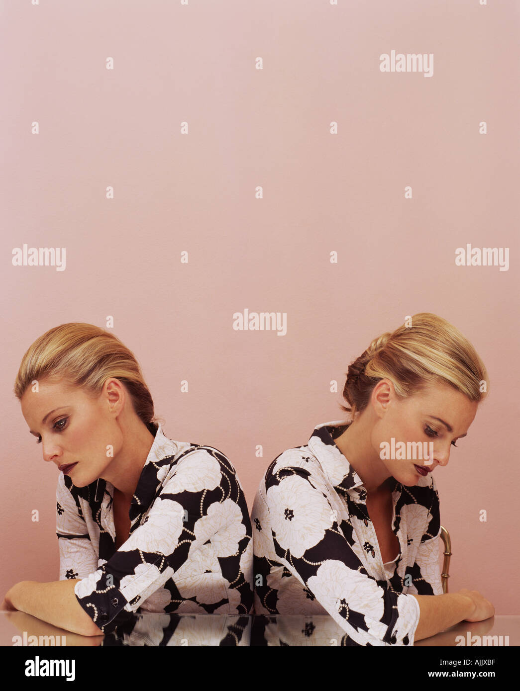 Same dress hi-res stock photography and images - Alamy